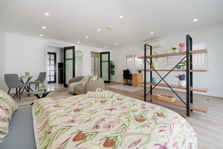 Be Dahlia - Blacktown