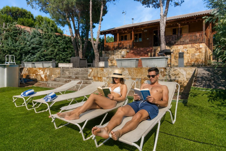 Cozy Family Cabin In Madrid|&nbsp;Pool | Nature & Relax - Torrelodones
