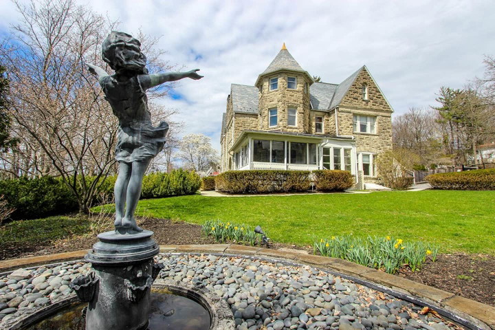 Historic 7 Bedroom Mansion At Fountain Place - Ithaca, NY