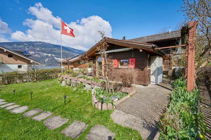 Tiny Swiss Chalet - Interlaken