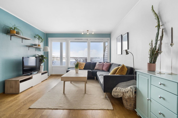 Modern Apartment In A Residential Area - Tromsø