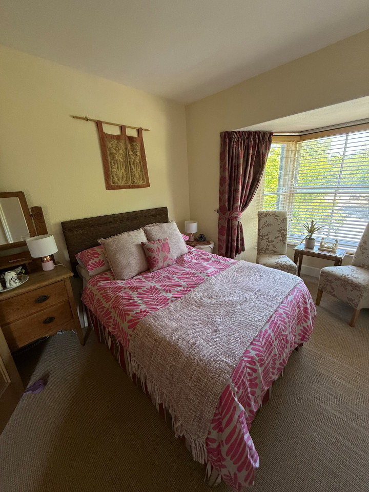 Crystal - Double En-suite Room - Betws-y-Coed