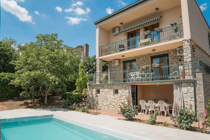 Swimming Pool For Private Use - Next To Beach - La - Veszprém