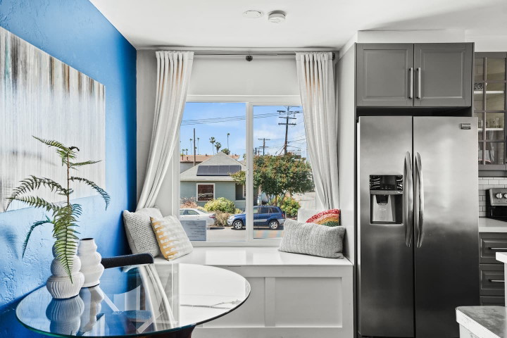 Porchlight Home Central San Diego Free Parking - San Diego, CA