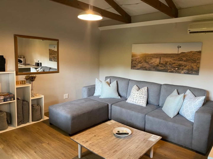 Stacey's Apartment, Pvt Garden & Braai, Hillcrest - Kloof