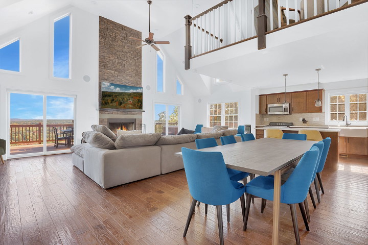 Kingston Ridge Chalet - Hot Tub & Pool - Kingston, NY
