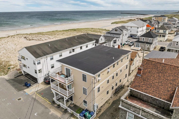 2 Br Steps To Beach, 40 Min To Salem, Pet Friendly - Hampton Beach, NH