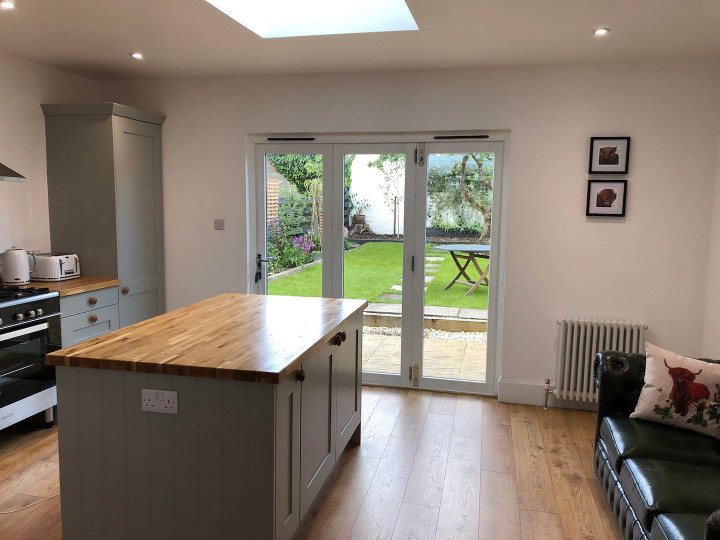 Fantastic Central Location, Parking And Garden. - Loch Ness
