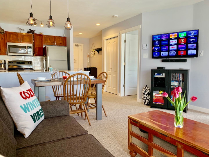Peowhistler-1 Bdrm + Sofabed Mtn View In Deerlodge - ウィスラー