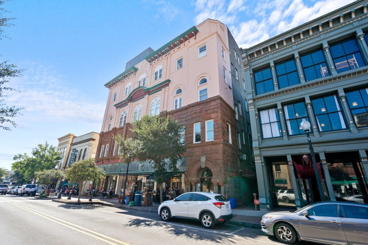 Cozy Downtown Condo! - Wilmington, NC