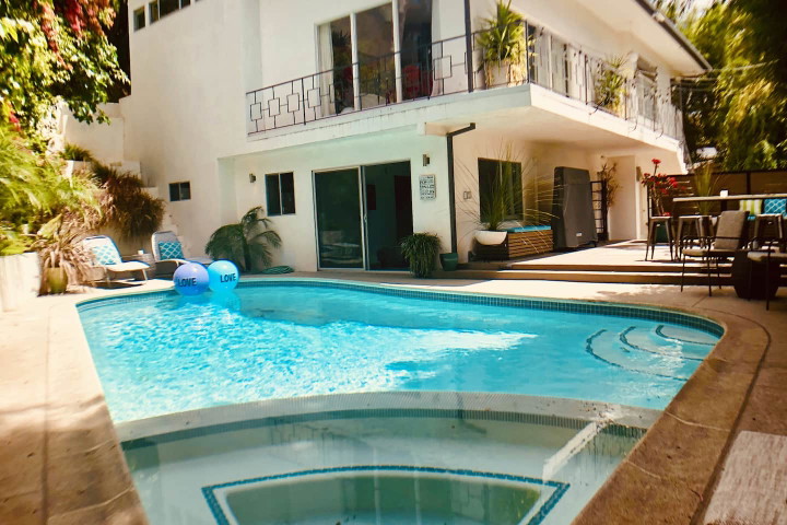 Stylish Private Pool/spa Hollywood Oasis-2 Bdrm - Hollywood, CA