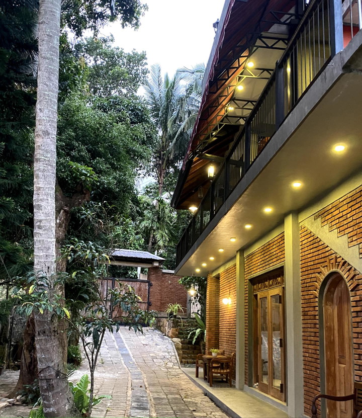 Kandy Brick Bungalow - Kandy
