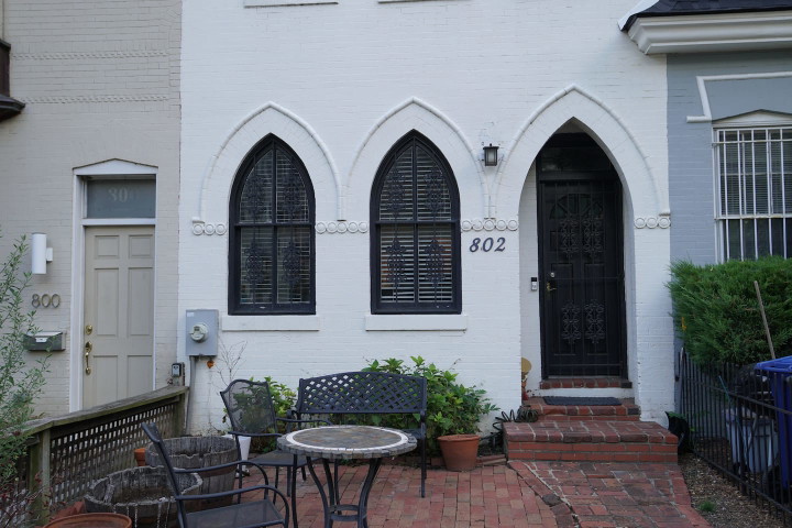 Two Bedroom Row House In Foggy Bottom  Perfect For George Washington Students - Falls Church, VA