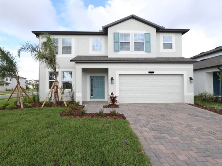 Newly Built Luxury Retreat  Bright Open Living - Zephyrhills, FL