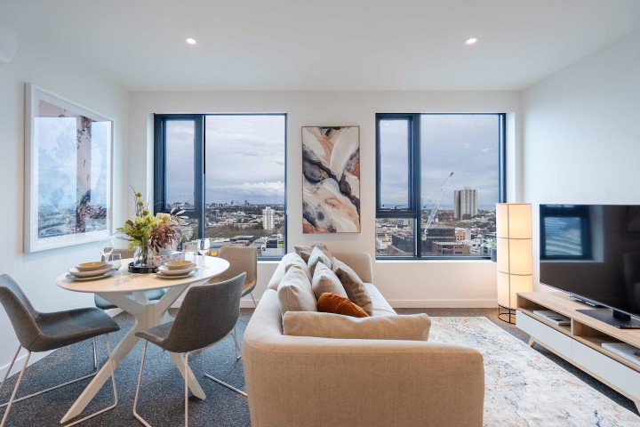 2b Southbank Stay | Pool, Gym, Bay Views - Australia