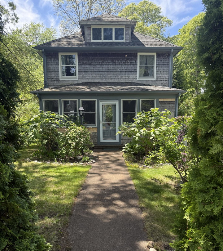 Vineyard Haven Home | 5 Min To Beach | 5 Beds - Martha's Vineyard, MA