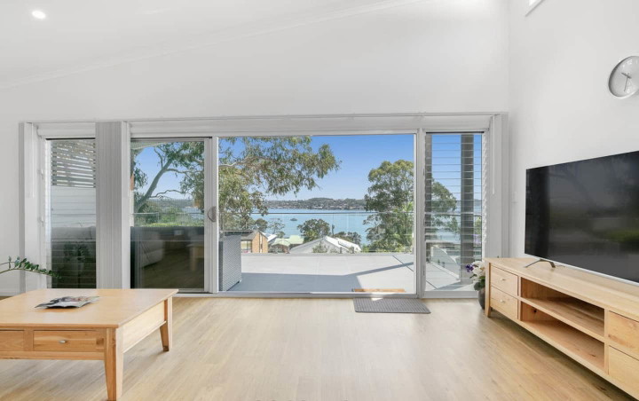 Escape In Wangi Lakeview Retreat - Newcastle, Australia