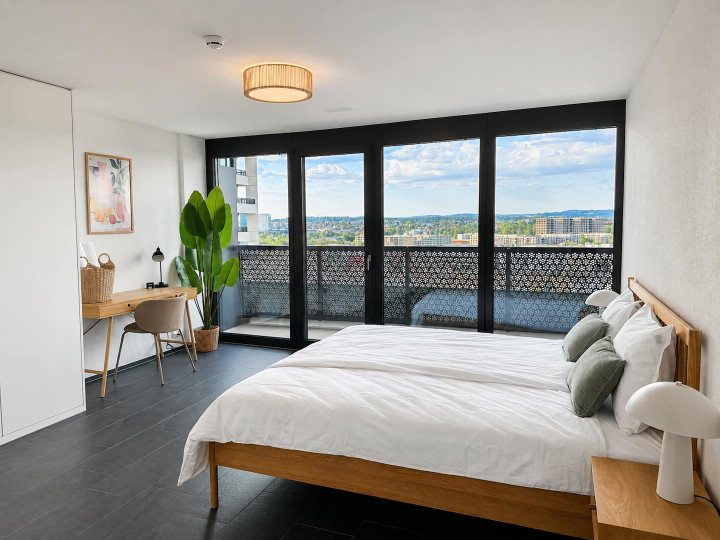 Skyline Apartment With Corner Terrace & Parking - Winterthur