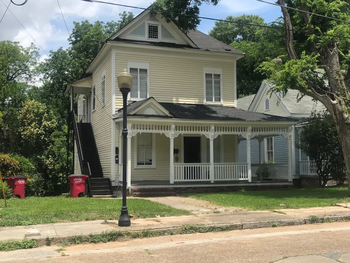 Cozy 1 Bedroom Apartment Unit 3 - Macon, GA