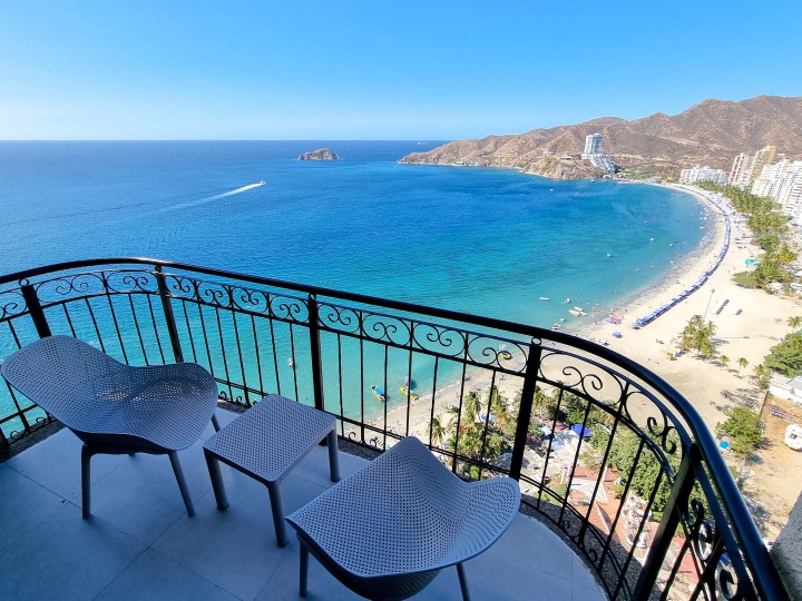 Oceanfront Duplex - Colombia