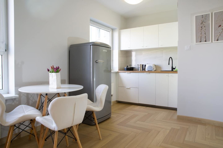 Cozy Studio Apartment, Freshly Renovated - Poland
