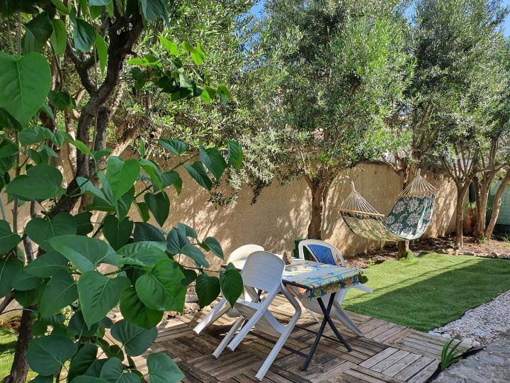 Logement Et Son Jardin Arboré - Fabrègues