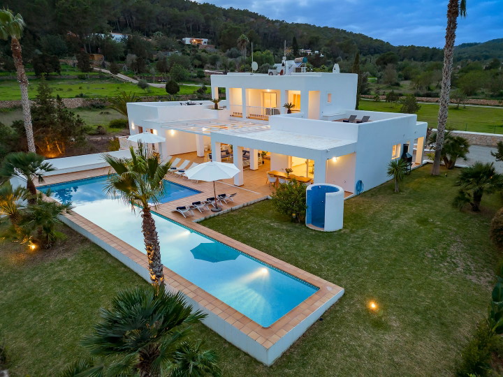 Villa Near Ibiza Town, Sleeps 12/13 - Ibiza