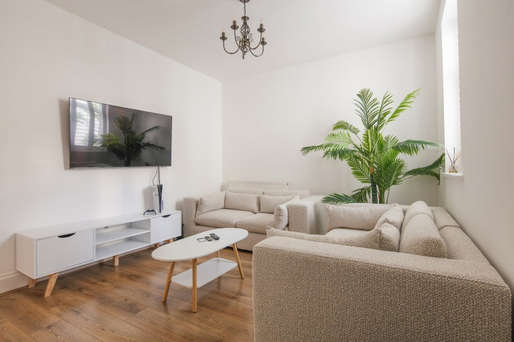 Luxury 3br | Sleeps 8 | Ps5 | O2 - London