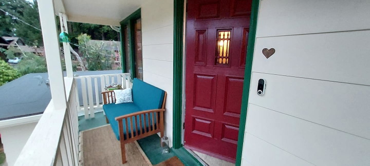 Quaint 2 Bdrm Upstairs Apartment In Eureka - Eureka, CA