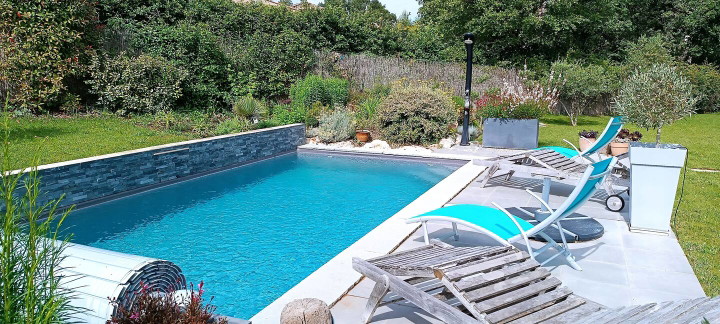 Très Beau Studio Au Pied De La Sainte Baume - Nans-les-Pins