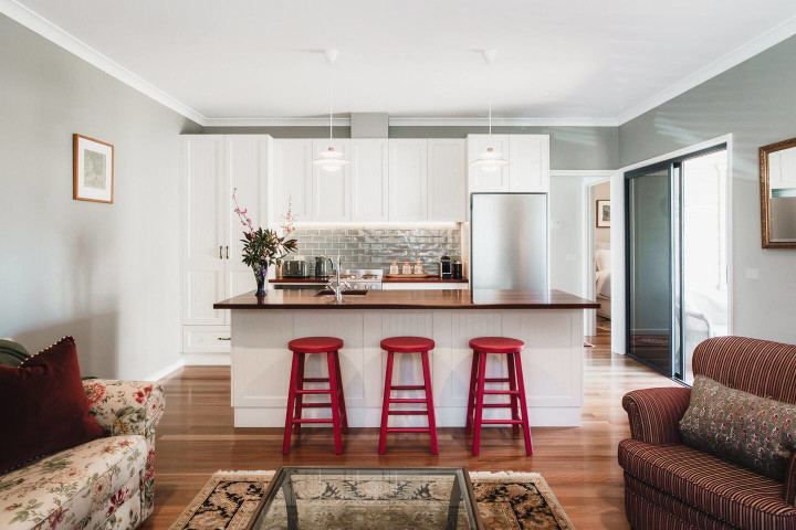 Blue Bee Cottage, Garden Retreat Near Canberra - Canberra