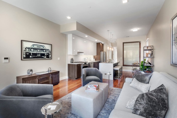 "Perfect 5-star Condo In The Heart Of Brush Park - Windsor, ON, Canada