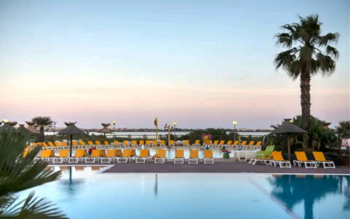 Mobile Home 3 Bedrooms -6 Beds-campsite 4* Wifi - Montpellier