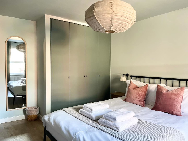 Spacious And Stylish Central Bristol Base - Brístol