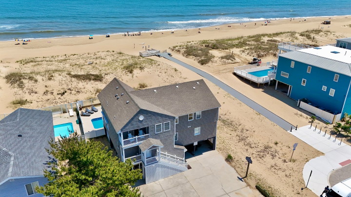 "Sea Star" 8br- Pool- Hottub- Oceanfront! - Virginia Beach, VA
