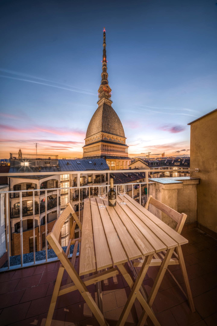 Casa Con Vista Mole Antonelliana E Posto Auto - Turin