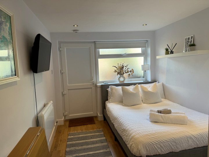 Guest Studio In Windsor - Slough
