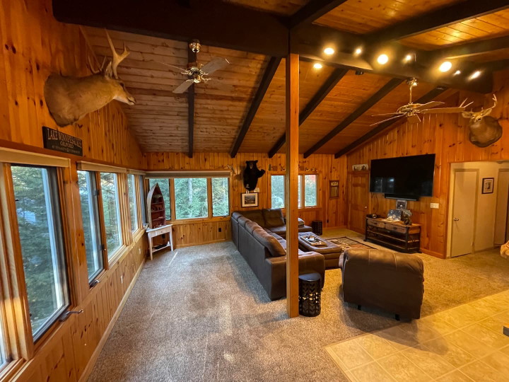 Toms Cabin The Place To Be On Lake Winnipesaukee - Gilford, NH