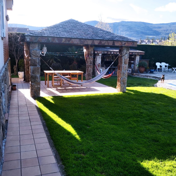 Lovely Place With A Pool In Summer - Spain