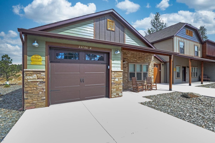 Black Hills Retreat-quiet Escape Near Mt. Rushmore - Mount Rushmore, SD