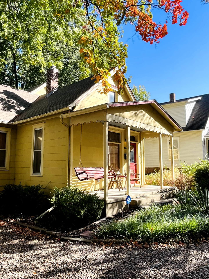 Charming Historic Home 2 Blocks From Ku - Sleeps 6 - Lawrence, KS