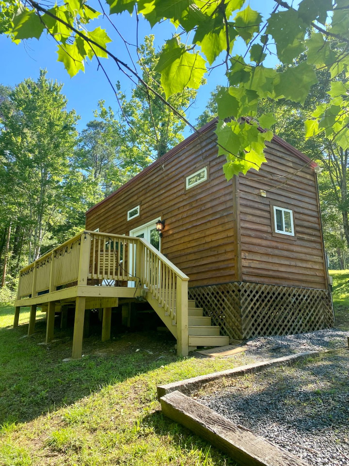Tranquility On 2 Acres In An Authentic Tiny House! - Lake Wylie, SC