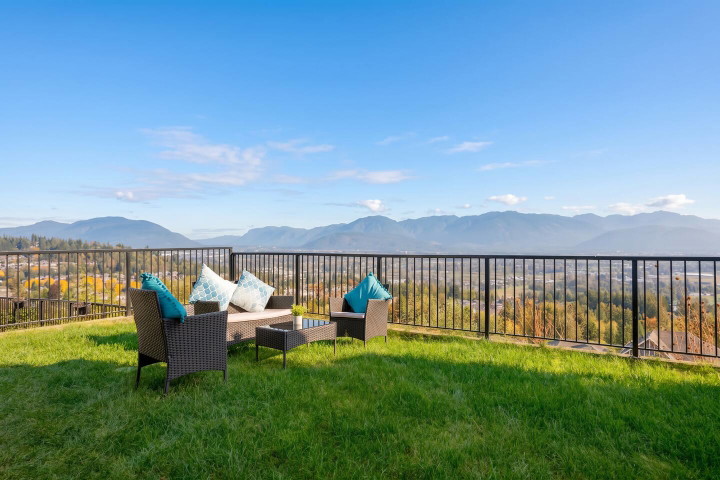 Elevated Horizon Retreat - Alpine - Chilliwack