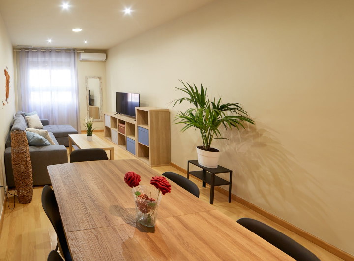 Casa España: Art&arena- Alicante Center 3 Bedrooms - Alicante