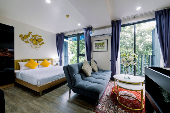 Rooftop Infinity Pool | King Bed | 5 Min To Beach - Patong Beach
