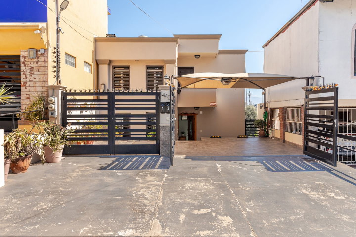 Nice House Near Downtown Clean And Safe - Ensenada