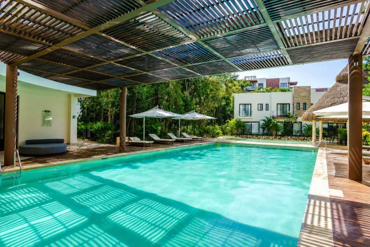 Lagunas Mayakoba, Jungle Lagoon, Pools & Gym - Playa del Carmen