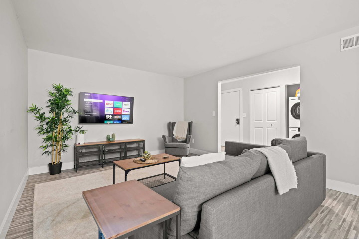 Spacious & Stylish Stay In Rochester, Prime Spot - Rochester Hills, MI