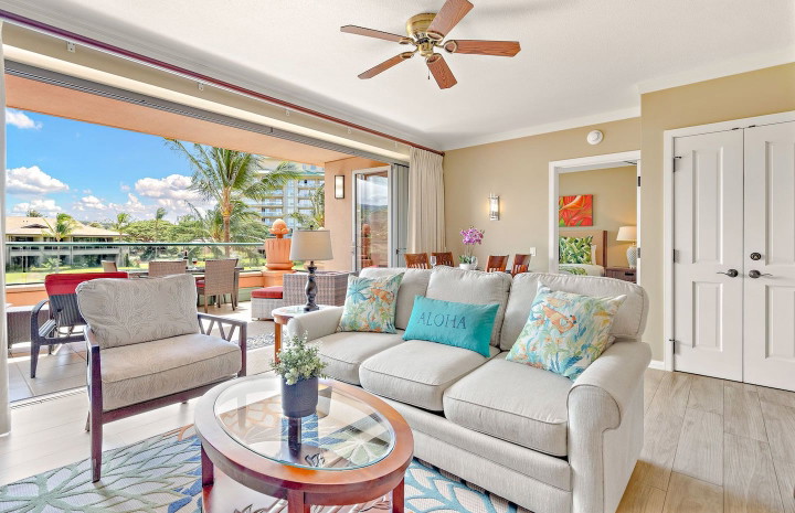 Expansive Balcony With West Maui Mountain Views - Kaanapali, HI