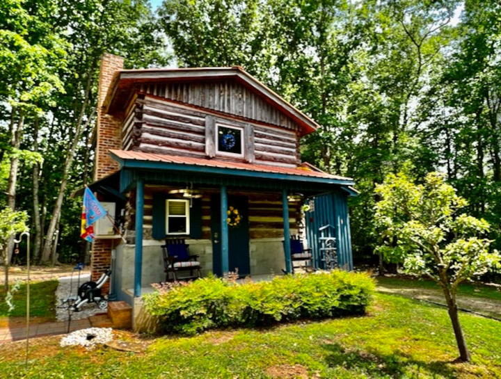 Pilot Mountain Escape - Cabin - Pilot Mountain, NC